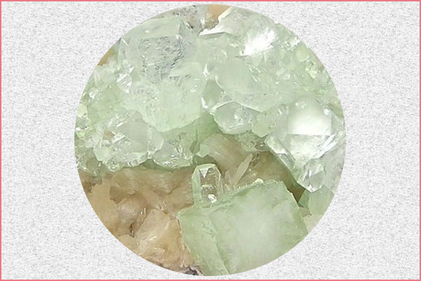 Apophyllite - Healing Properties, Color, Power & Facts | Gemexi
